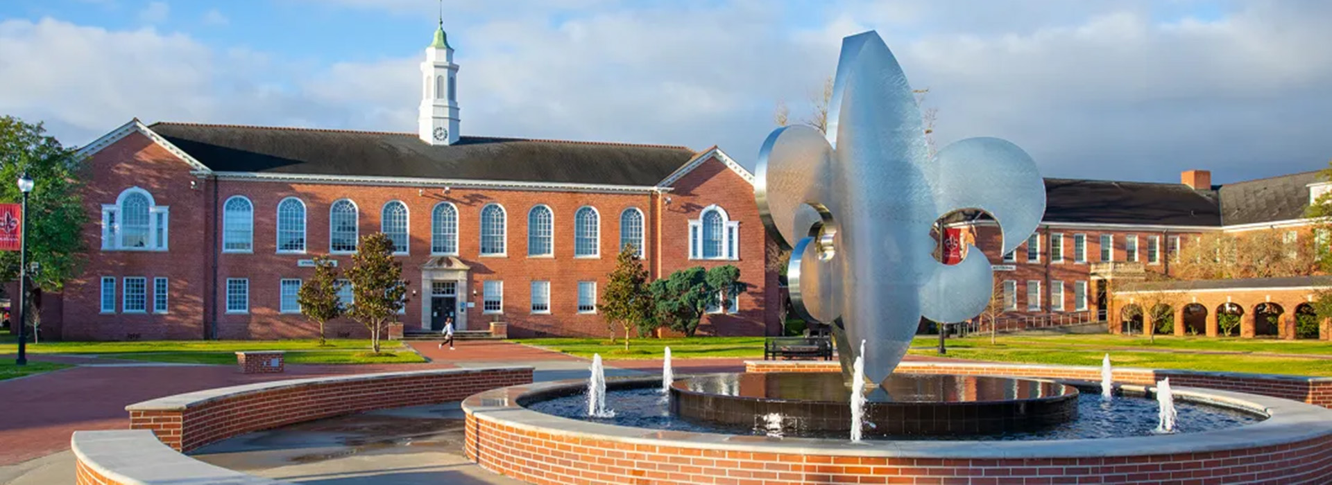 University & College Movers